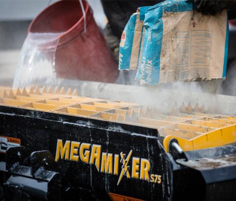 Mega Mixer Material Handling Bucket | Danuser